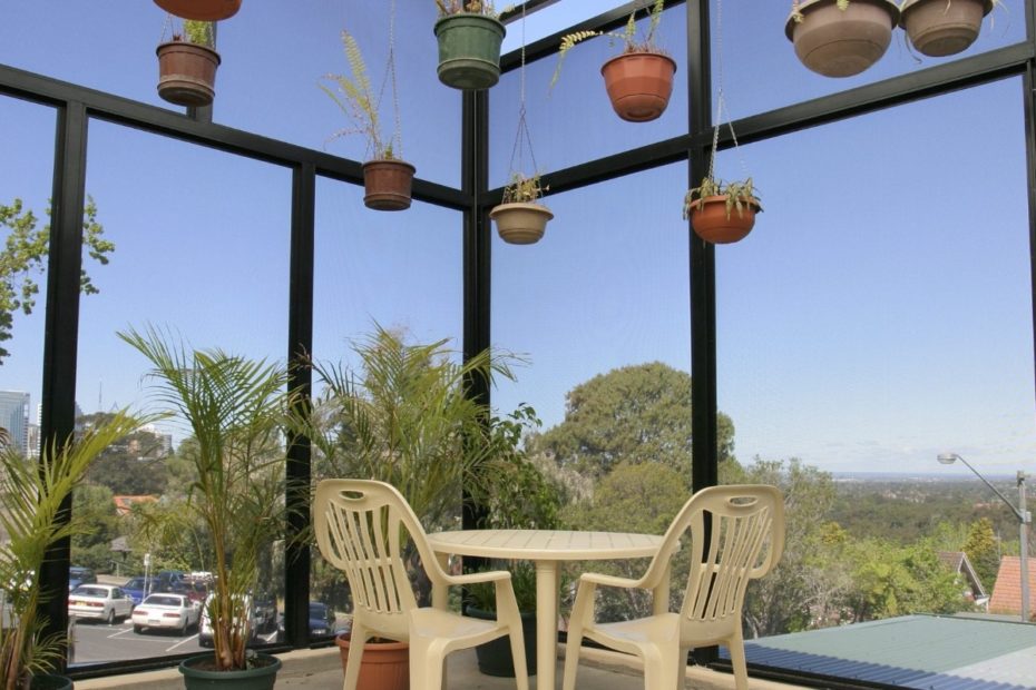 Security Screened in Porch - Crimsafe